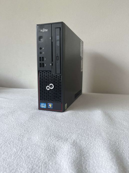 Računalnik Fujitsu ESPRIMO C710 E85+