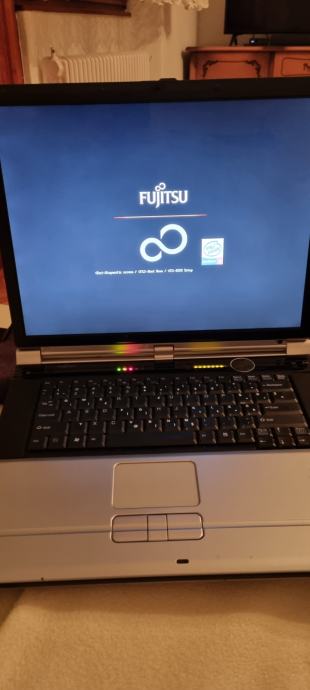 Prenosni računalnik Fujitsu Lifebook N- series