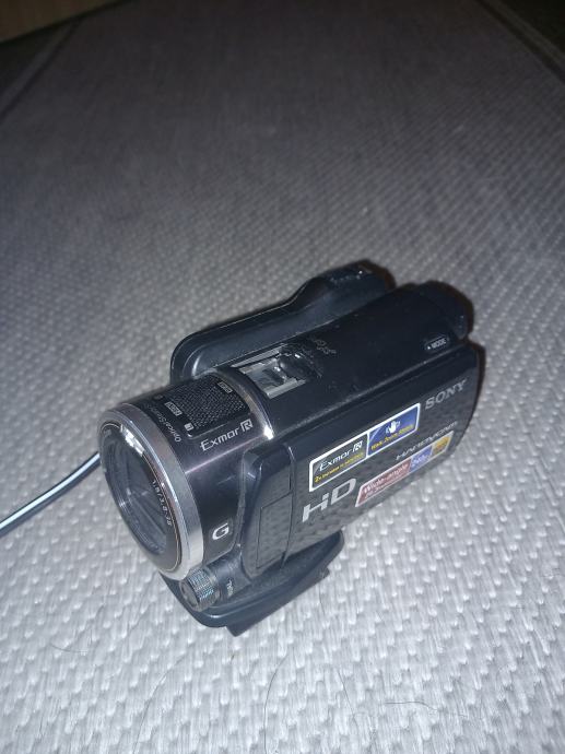 Sony HDR-CX550V 64GB High Definition Handycam Camcorder
