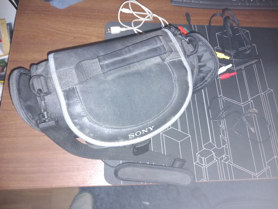 Sony HDR-CX550V 64GB High Definition Handycam Camcorder