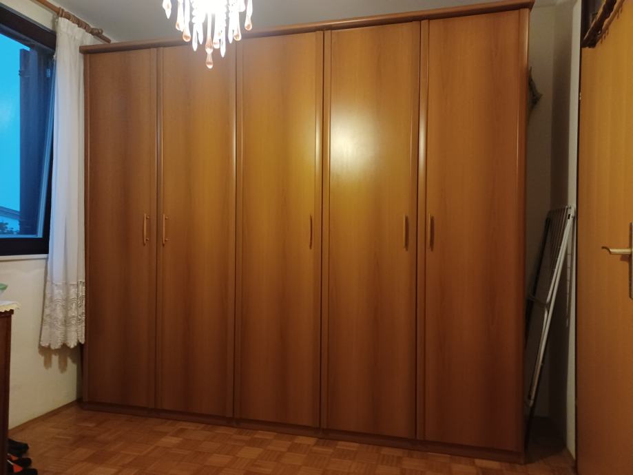 Alples garderobne omare Koper