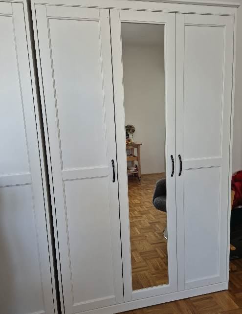 ikea garderobna omara