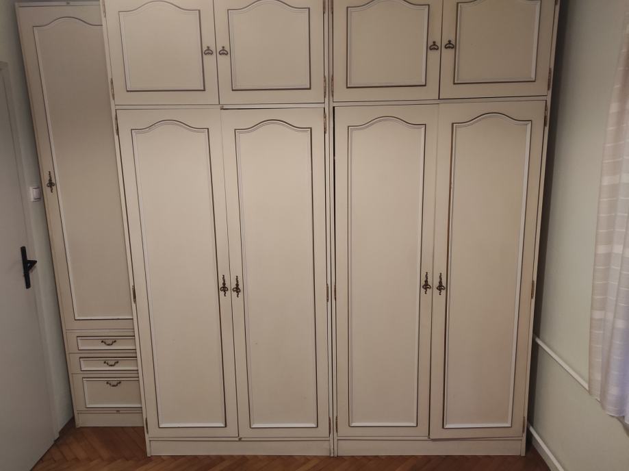 Podarim garderobe omare