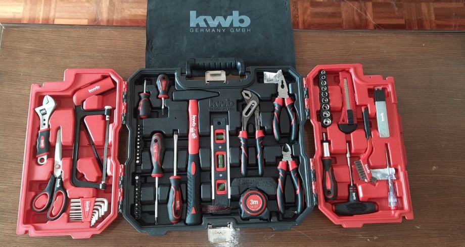 KWB Tool box (+ tools) 70-piece, Koroska cesta, Maribor 2000
