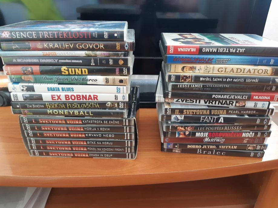 Zbirka filmov na DVD-jih