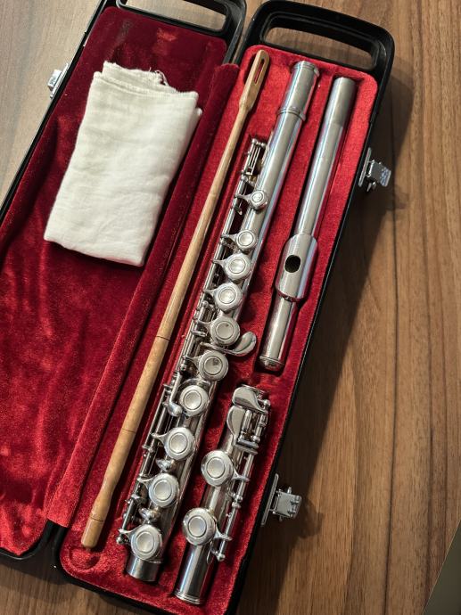 Prečna flavta yamaha yfl211s