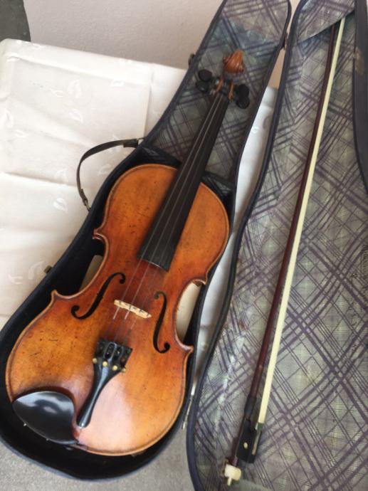 Violina iz 1719.leta