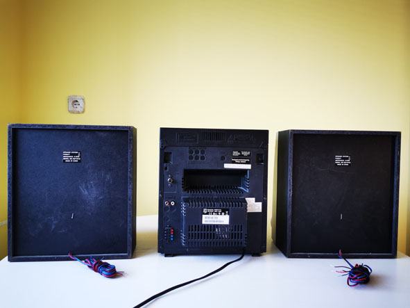 Hi-Fi PHILIPS (radio, 3xCD, kasetofon, USB, AUX, RIP-anje/snemanje...)