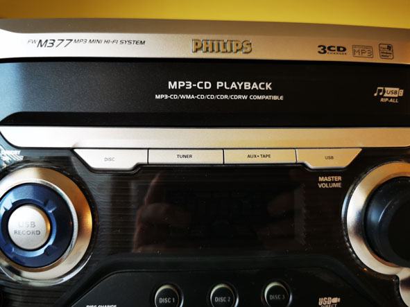 Hi-Fi (radio, 3xCD, kasetofon, USB, AUX, RIP-anje...) PHILIPS