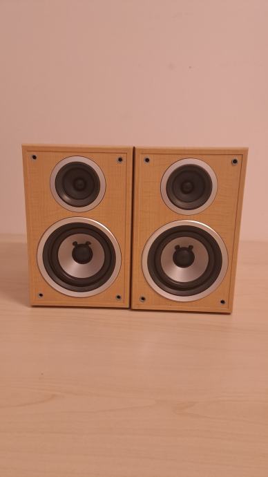 Kenwood glasbeni stolp