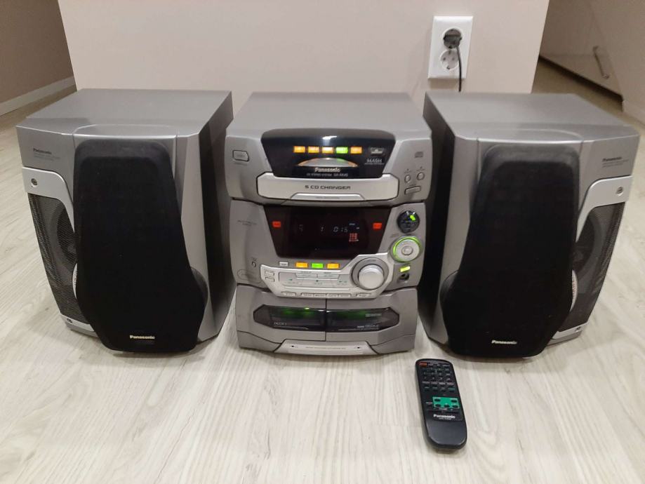 PANASONIC SA-AK45 STOLP 5CD DIGITAL STEREO SYSTEM