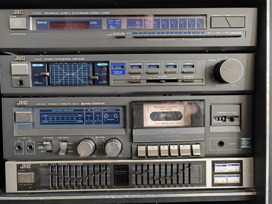Retro HI FI sistem JVC (1984)