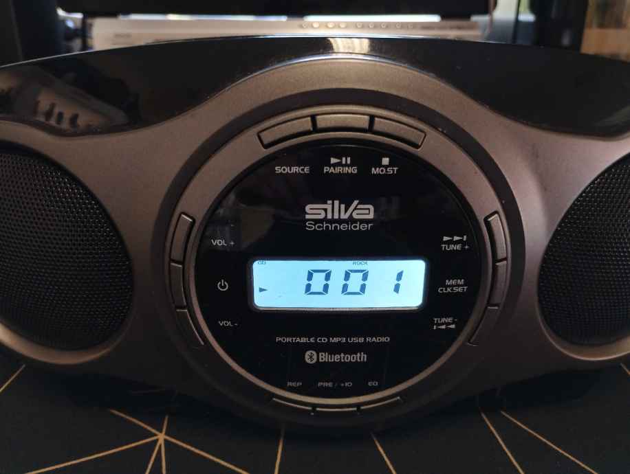 SILVA SCHNEIDER MPC 17.7 BLUETOOTH, USB, CD, MP3 radio