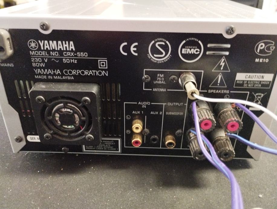 YAMAHA CRX-550 CD RECEIVER, USB + NS-BP200 zvočniki