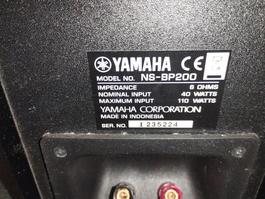 YAMAHA CRX-550 CD RECEIVER, USB + NS-BP200 zvočniki