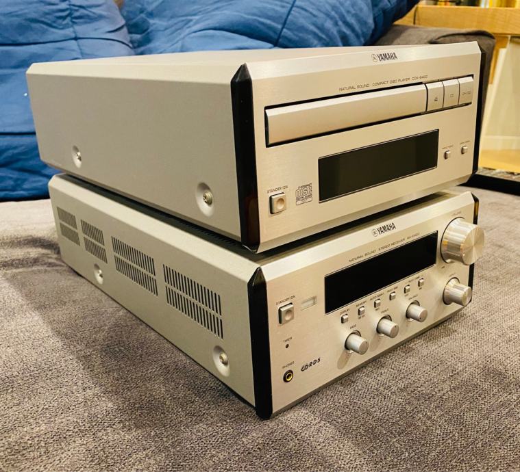 YAMAHA PIANOCRAFT RX-E400 + CDX-E400