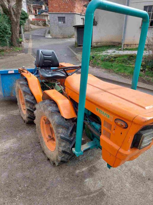 Traktor Goldoni 30 KM s servo volanom