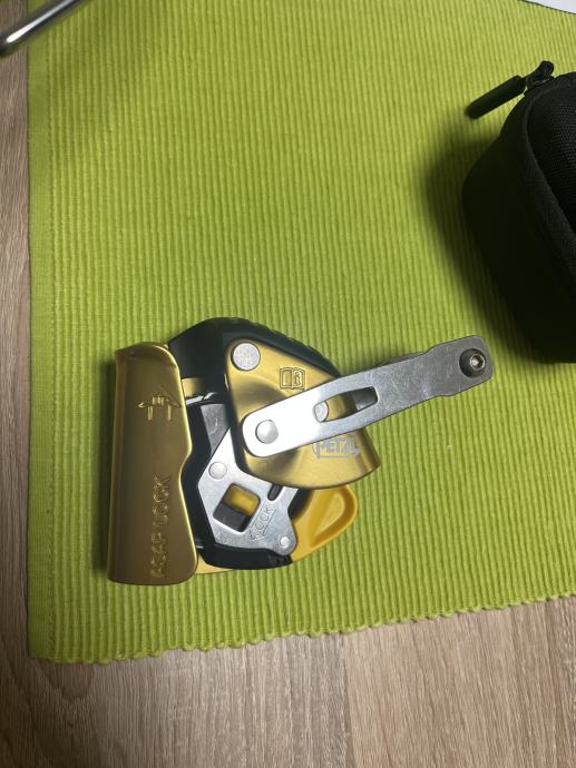 Petzl ASAP Lock