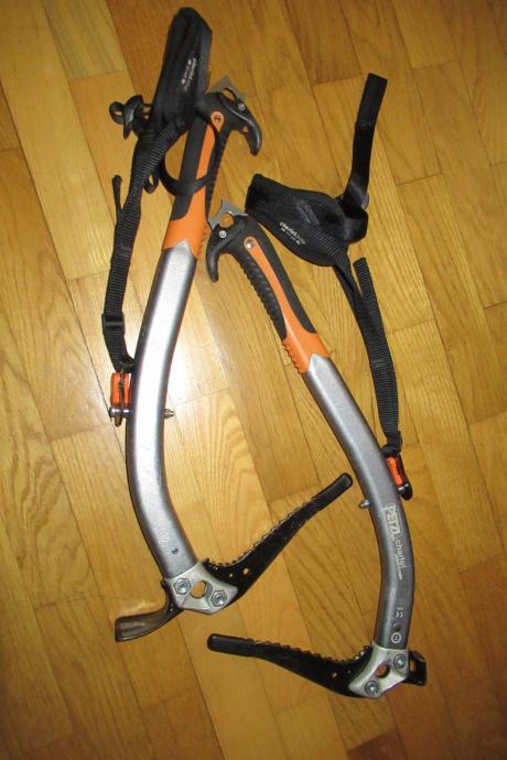 Petzl Charlet Quark, ledno orodje