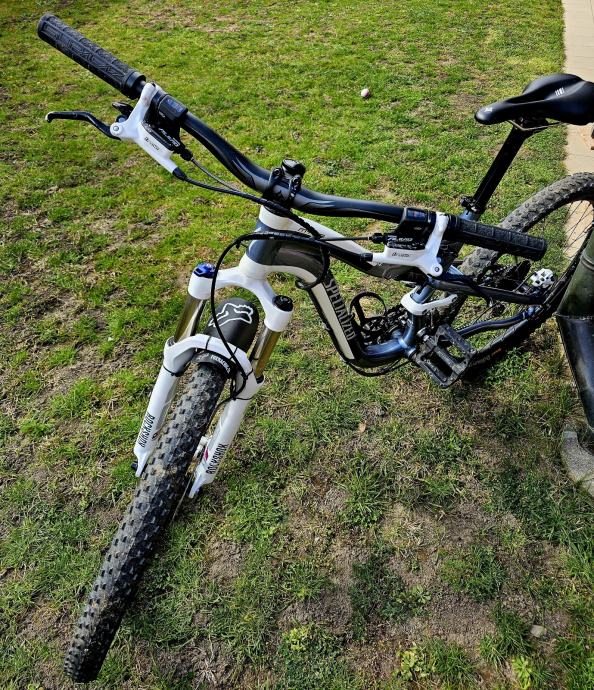 2-v-1 Gorsko kolo Specialized Myka Comp (XS) – Za fante ali punce!