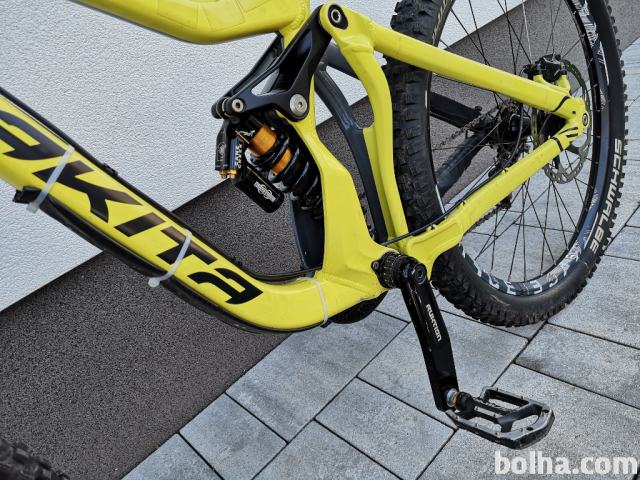 DH Downhill kolo Nakita Spencer Hill, L velikost