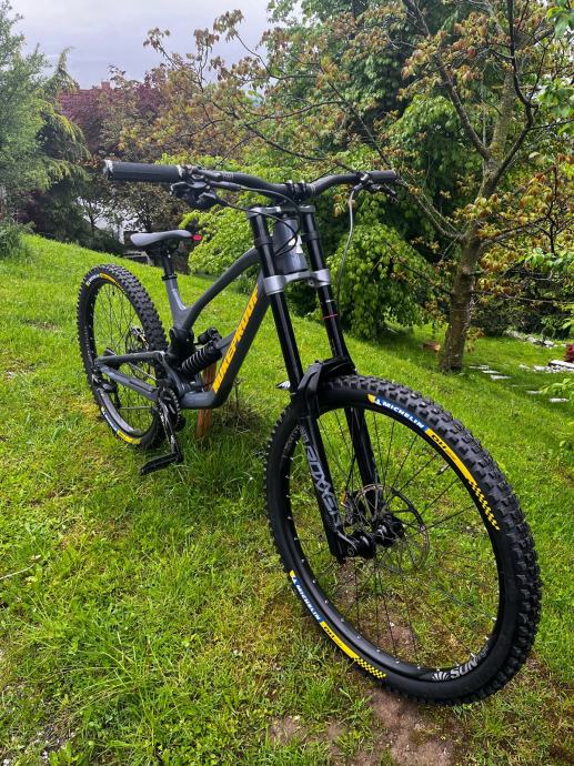 Dh nukeproof disent 297 L 2022