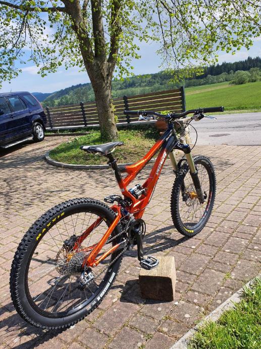 Enduro kolo Specialized sx trail 2