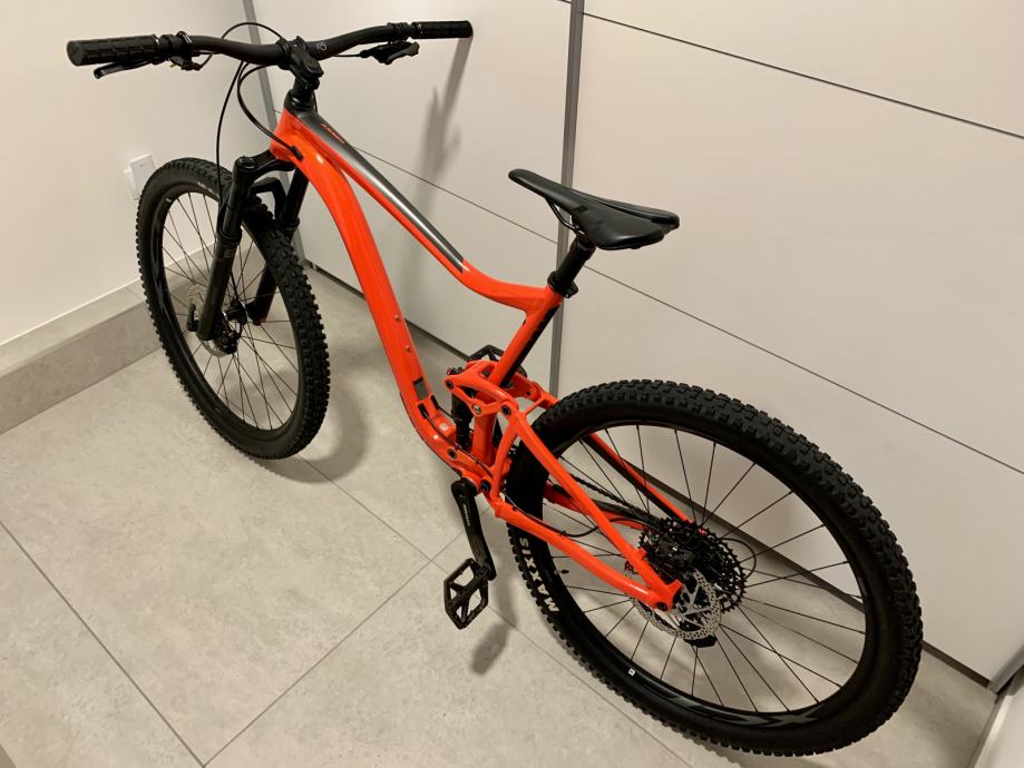 GIANT TRANCE 29 3 ALLMOUNTAIN KOLO XL TOP BARVA