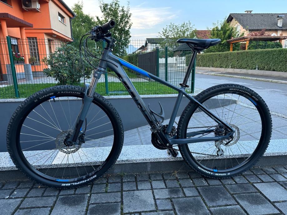 Gorsko kolo Cube Aim Race, kolesa 27.5, okvir 16