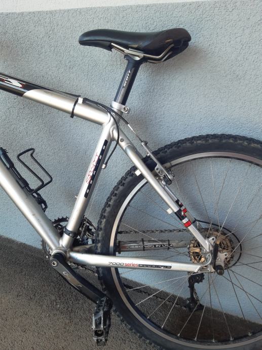 Gorsko kolo Felt 800 FS