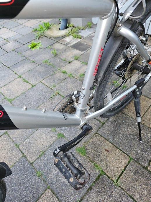 Gorsko kolo FELT FS 650