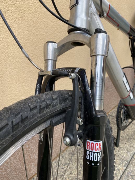 Gorsko kolo GT 26 Alu okvir Shimano Deore Rock Shox Judy
