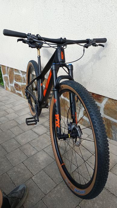 Gorsko kolo KTM Myroon Master 29