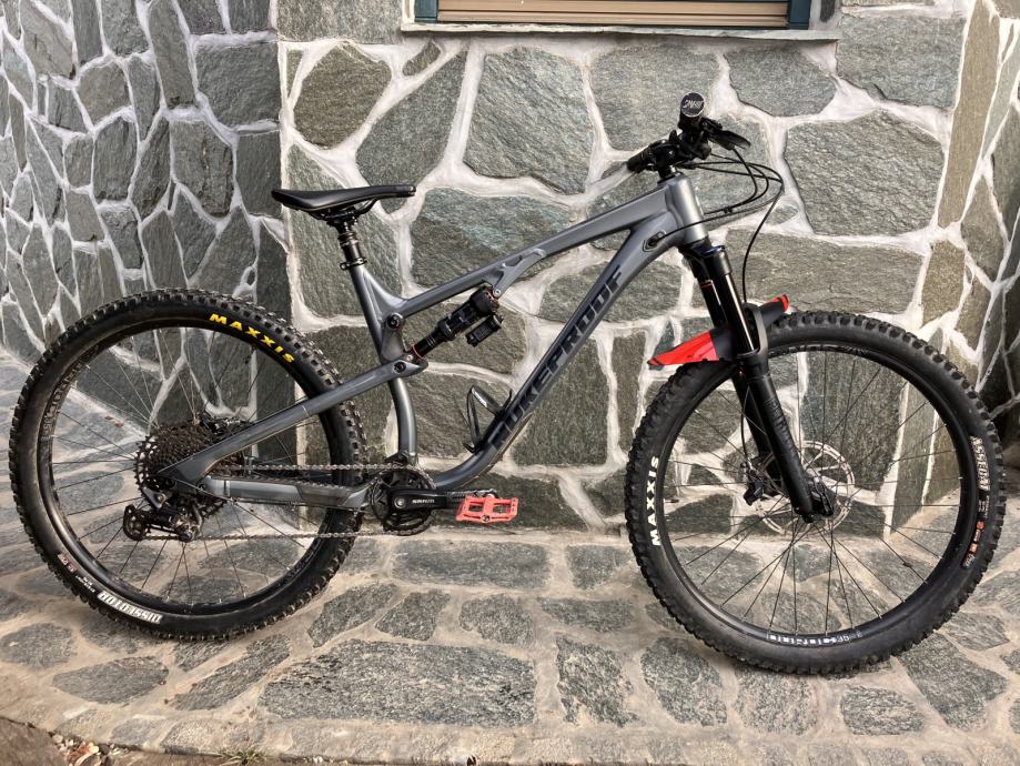 Gorsko kolo Nukeproof Reactor 275 Comp