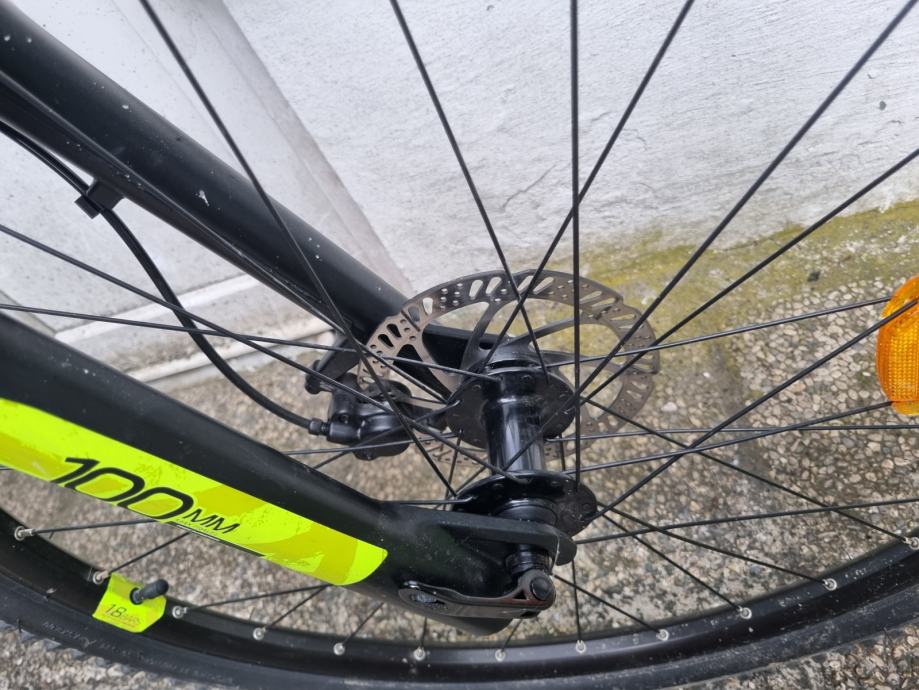 Gorsko kolo Rockrider ST530