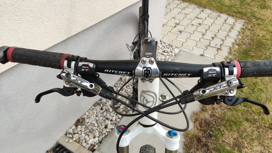 Gorsko polnovzmeteno kolo Ghost RT team