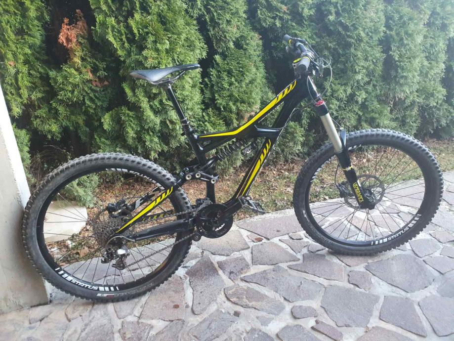 Kolo Specialized Enduro Evo