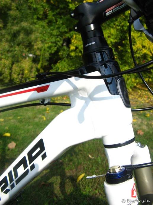 Gorsko kolo MERIDA MATTS HFS XC PRO 3500-D + Garmin Edge 800