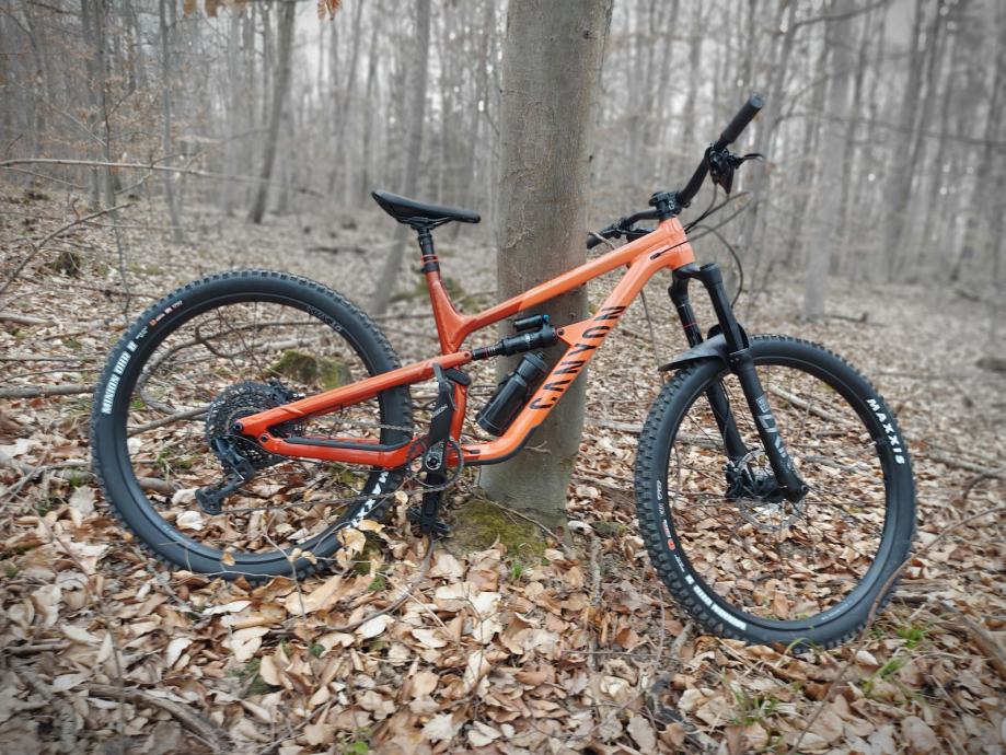 PRODAJA: Cannyon Spectral 29 AL5 - Kot novo!