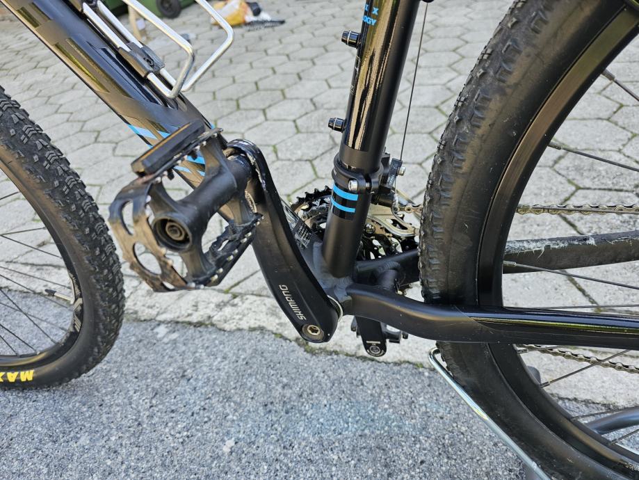 Prodam gorsko kolo GIANT TALON 1M