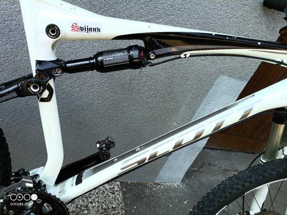 Prodam gorsko kolo SCOTT SPARK 50 26