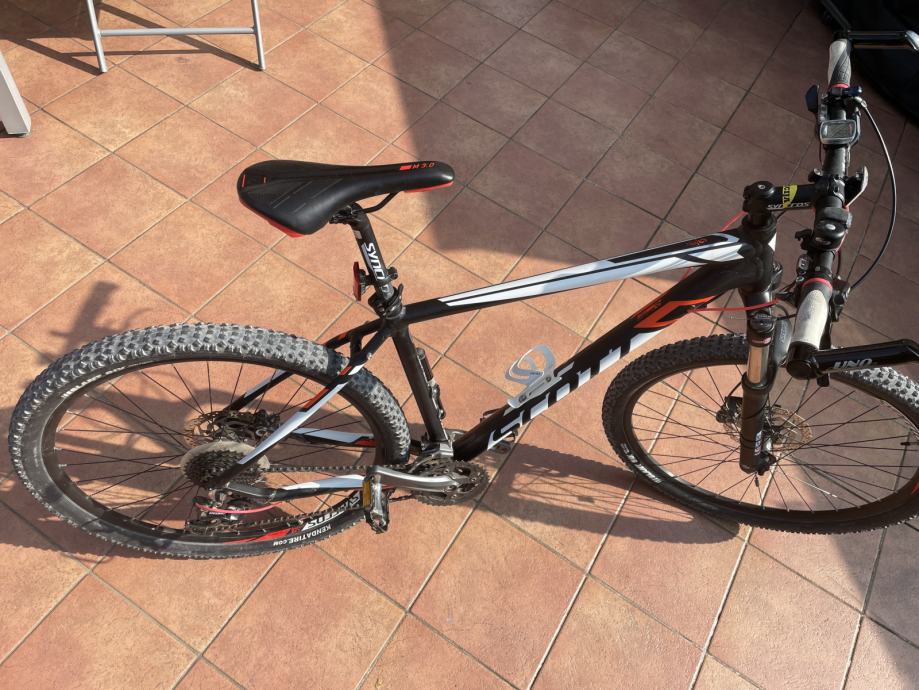 Prodam kolo Scott Aspect 730 (27,5, velikost L), zelo lepo ohranjeno