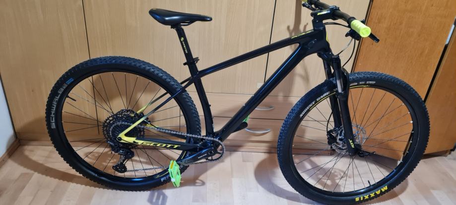 SCOTT SCALE 900 ELITE CARBON, VEL.M, RAČUN
