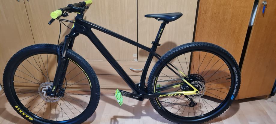 SCOTT SCALE 900 ELITE CARBON, VEL.M, RAČUN