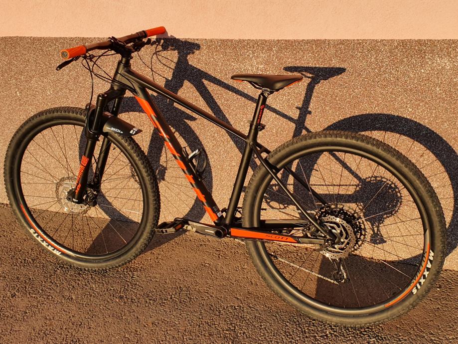 Scott Scale 960, velikost M, še v GARANCIJI