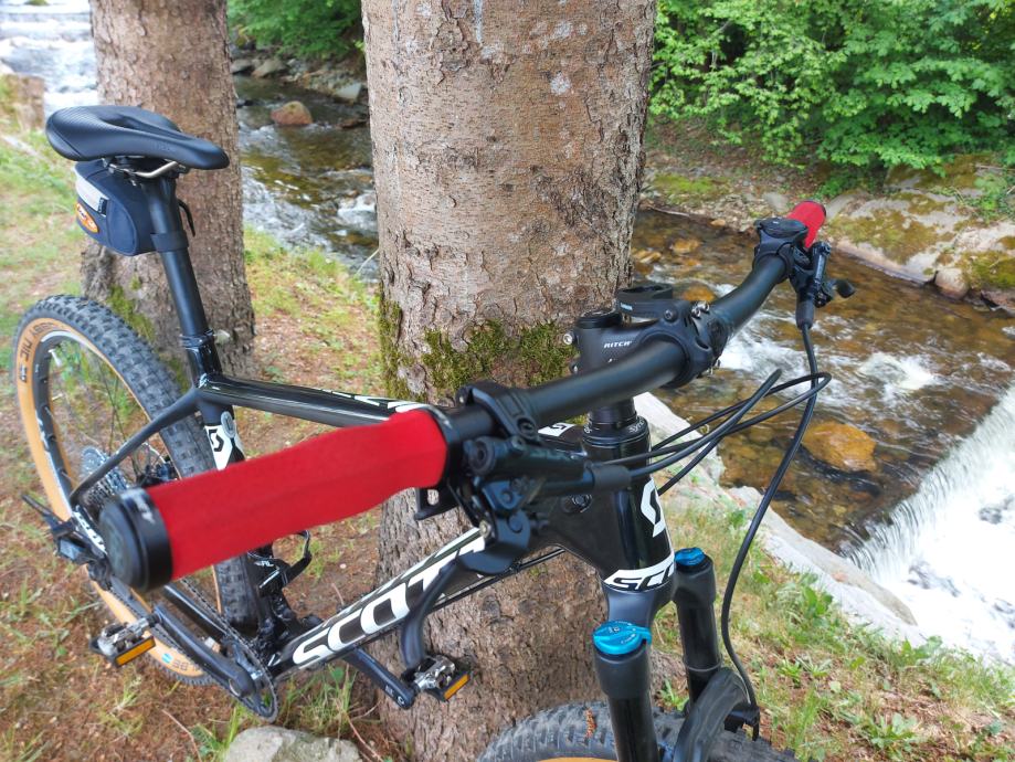 SCOTT Scale Premium 700 - L