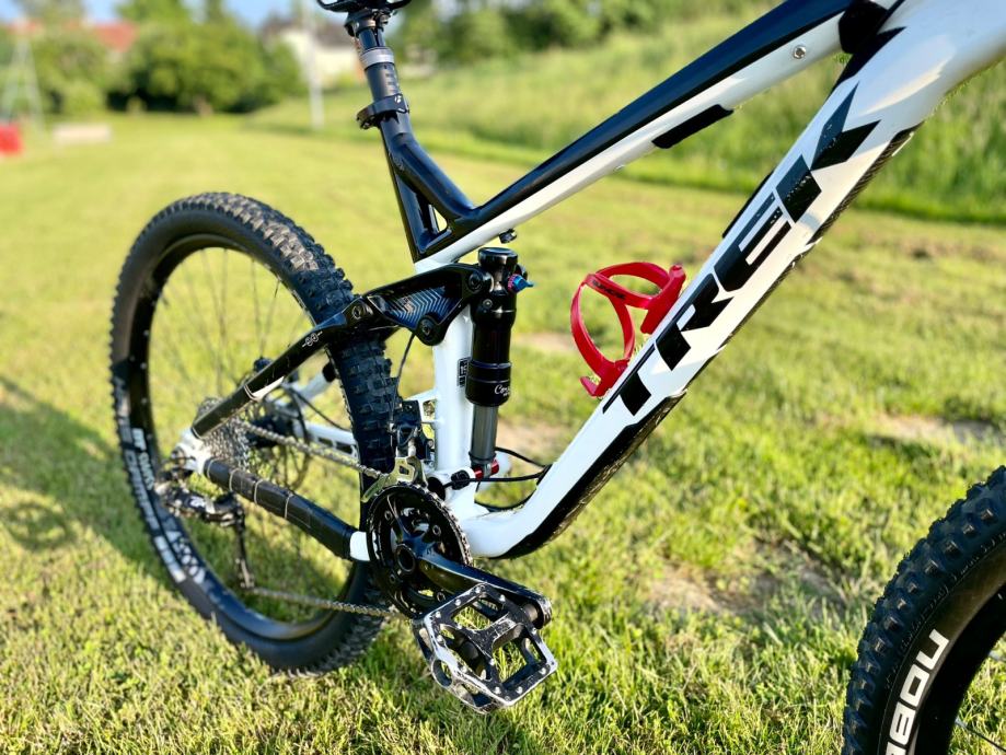 Trek Slash 7 2014 z veliko nadgradnjami