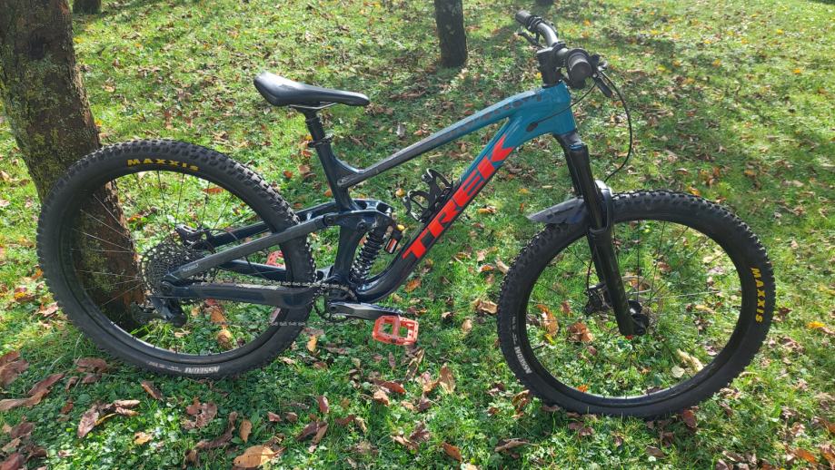 Trek Slash 7