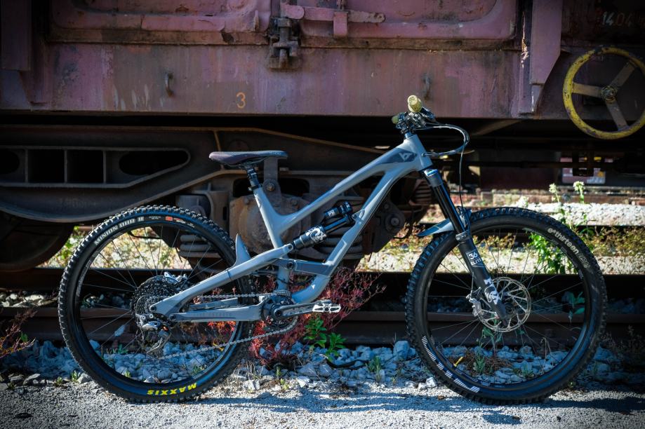 YT Capra 27 AL Comp 2019, L