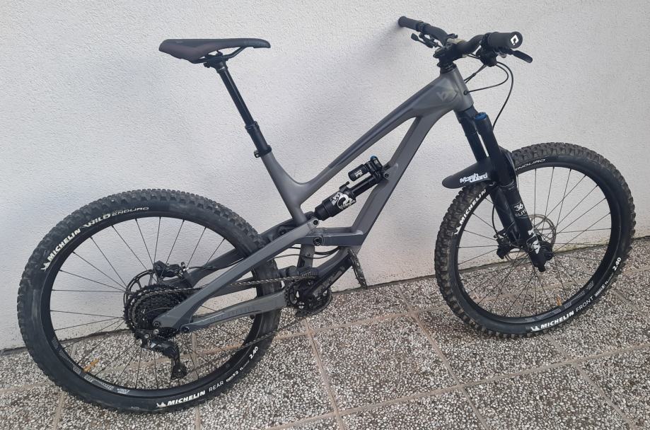 YT Capra 27 AL Comp 2019